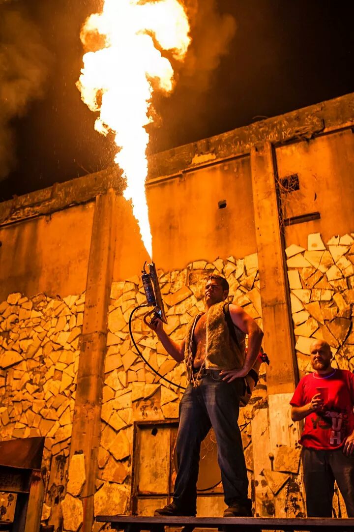 Hall Of Flame - How To Make A Flamethrower